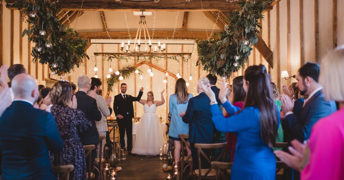 Wedding ceremonies Kimbridge Barn: Ideal Collection